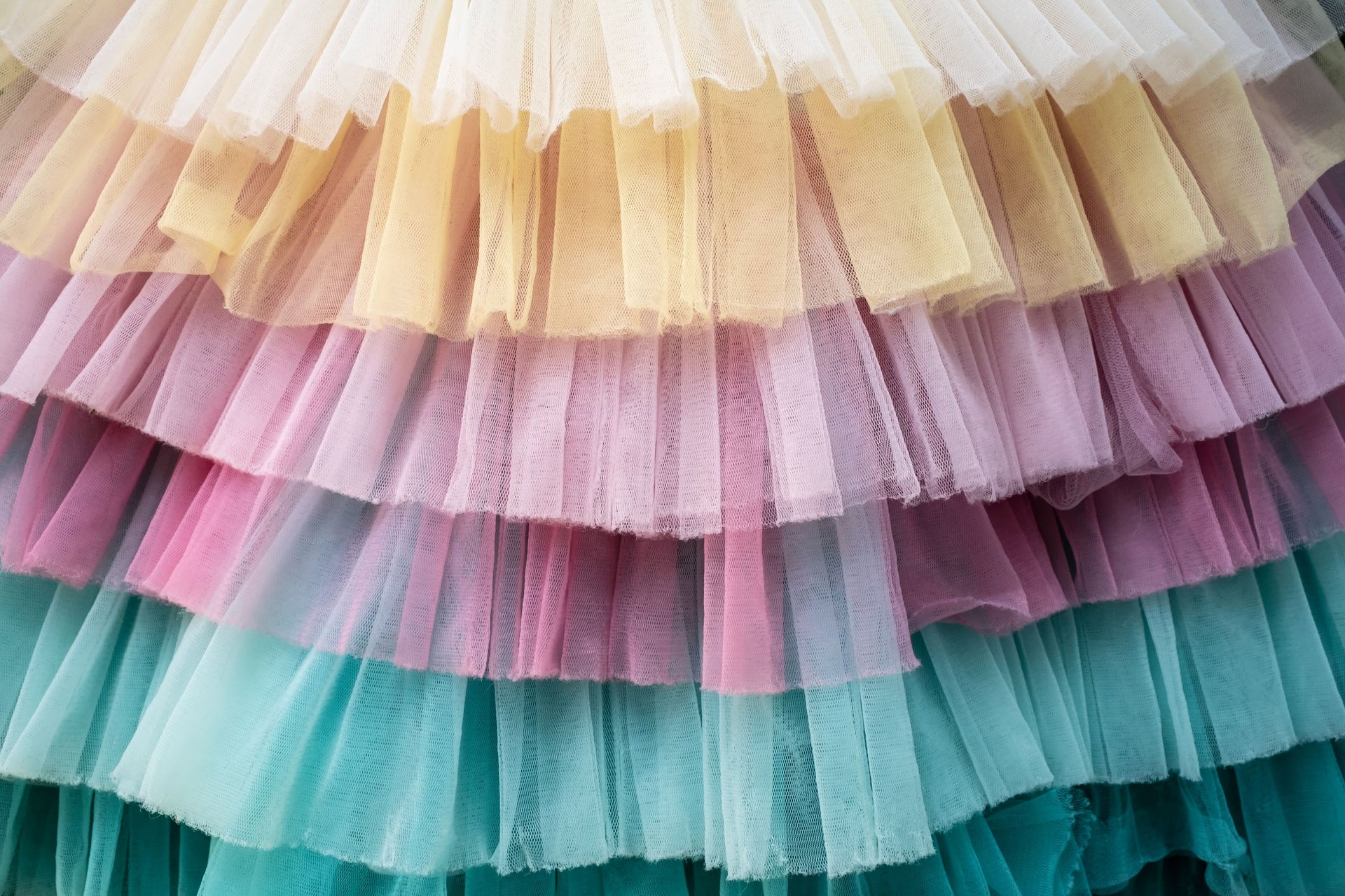 what is ruffle organza fabric and what is it used for? – Amazing ...